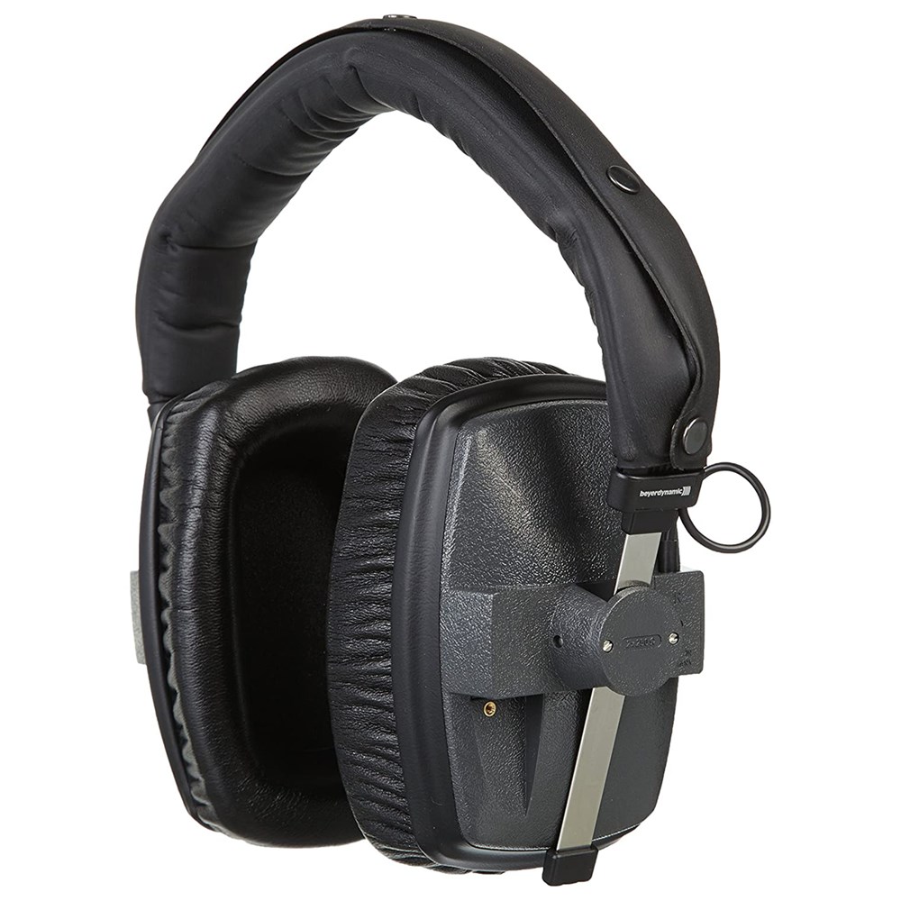 Beyerdynamic DT 150 Monitoring Headphones | Wex Photo Video