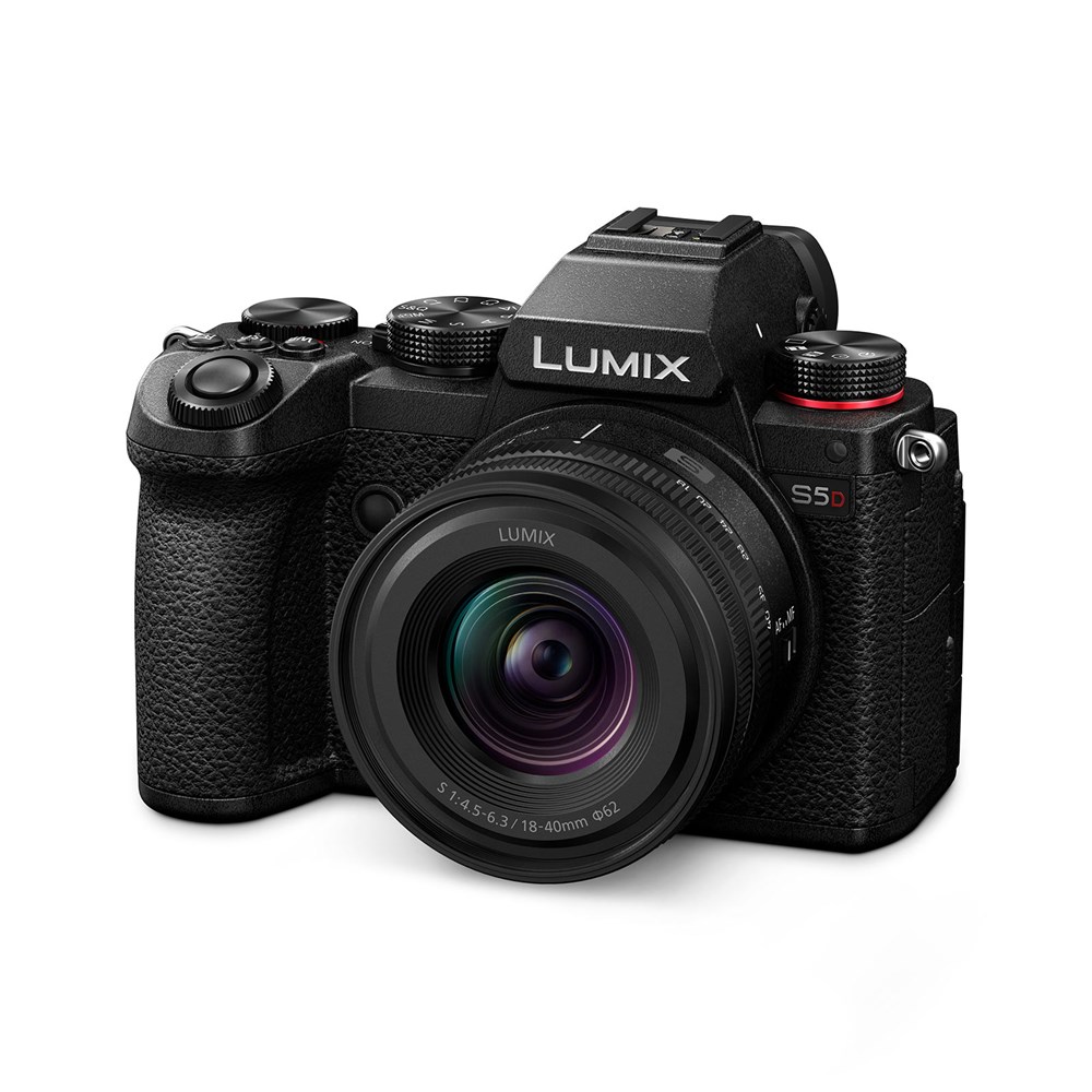 Panasonic Lumix S5D Digital Camera with 18-40mm f4.5-6.3 Lens | Wex ...